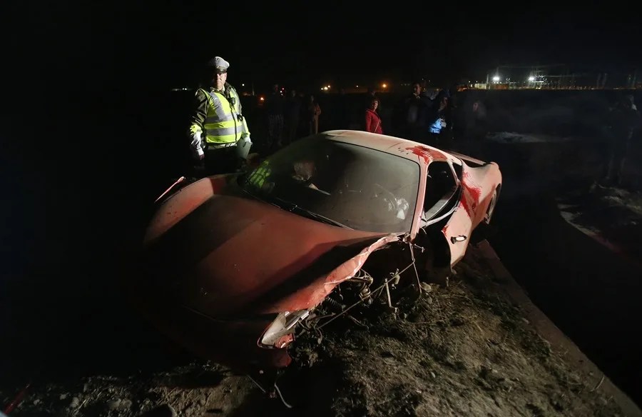 Vidal: Accidente en Ferrari "cambió mi vida", revela el astro chileno ...
