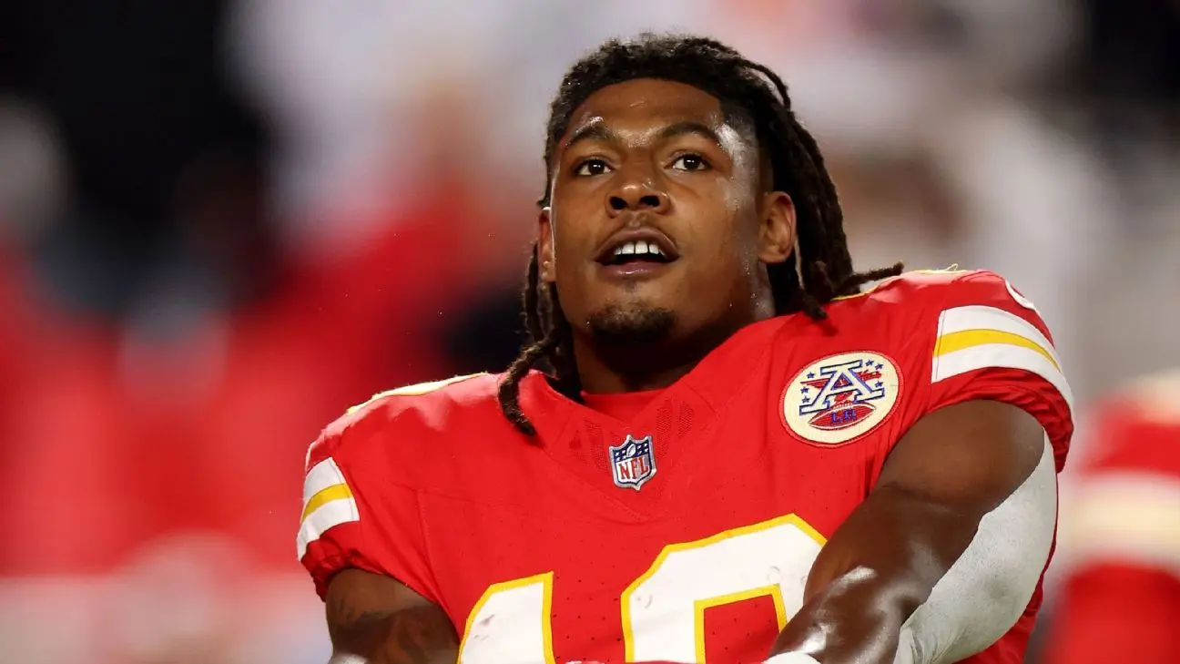 Pacheco Regresa: Chiefs Confirman al Corredor para el Juego vs. Cowboys ...