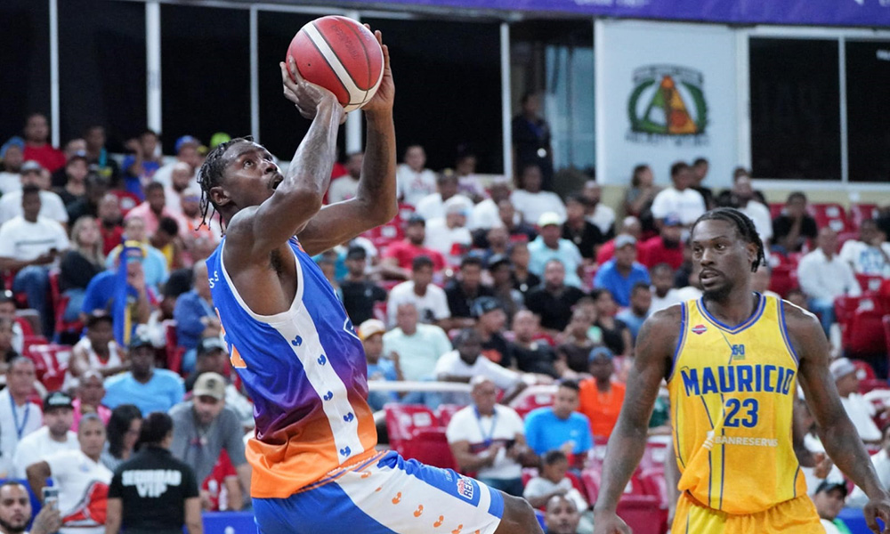 Jeff Allen Bolsters Rafael Barias in the TBS Distrito 2025: Superior ...